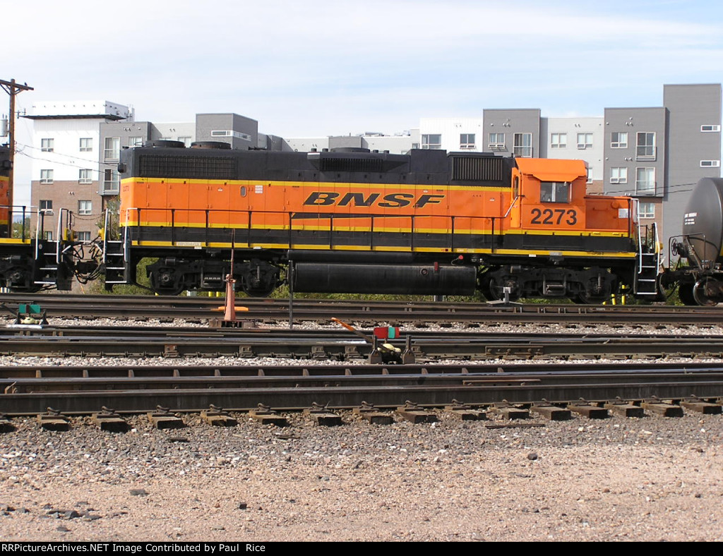 BNSF 2273